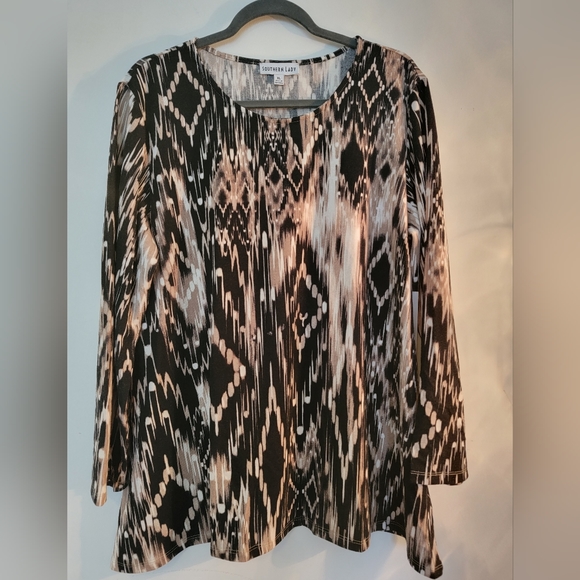 Southern Lady | Tops | Southern Lady Taupeblack Patterned Long Sleeve ...